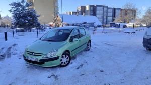Zaļš Peugeot 307 2002 Viļņa, ar dzinēja tilpumu 1.60 L un nobraukumu 352 tūkst. km par 650 €, foto  vietnē AUTOMOTO.COM.LV