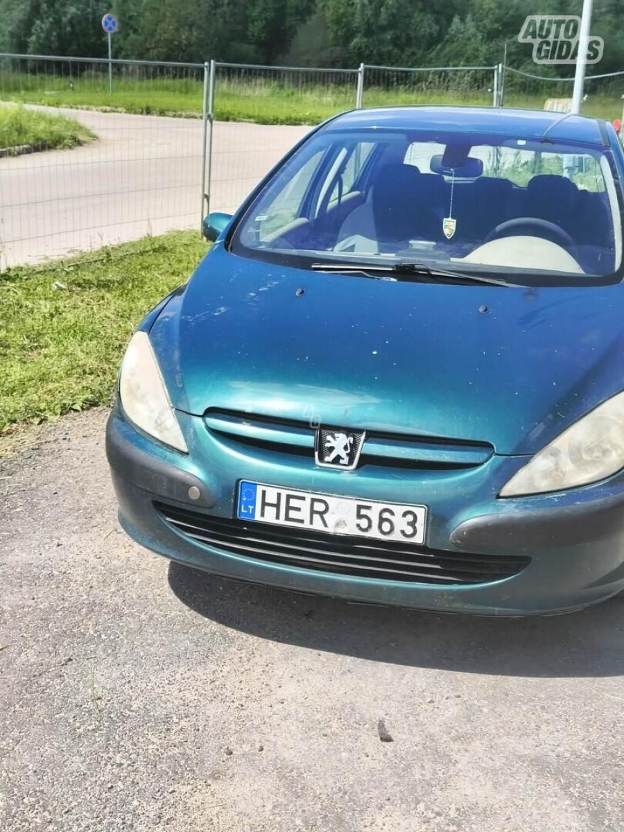 Green Peugeot 307 2002 in Kaunas, with an engine capacity of 2.00 L and mileage of 271 thousand km for 620 €, photo 1 on AUTOMOTO.COM.LV