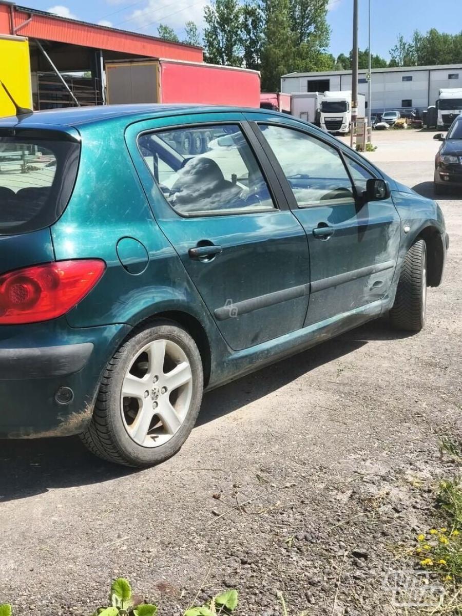Green Peugeot 307 2002 in Kaunas, with an engine capacity of 2.00 L and mileage of 271 thousand km for 620 €, photo 5 on AUTOMOTO.COM.LV