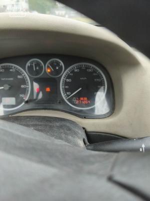 Green Peugeot 307 2002 in Kaunas, with an engine capacity of 2.00 L and mileage of 271 thousand km for 620 €, photo 7 on AUTOMOTO.COM.LV
