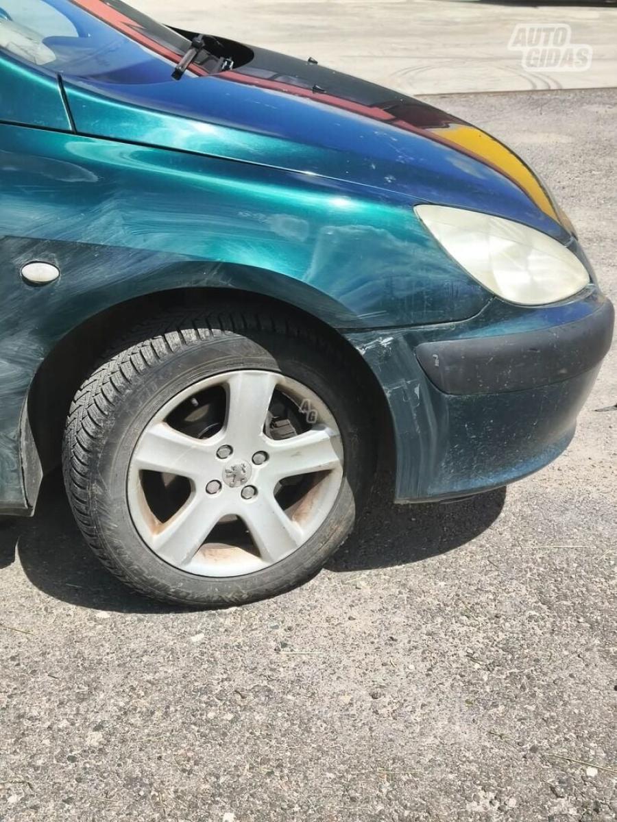 Green Peugeot 307 2002 in Kaunas, with an engine capacity of 2.00 L and mileage of 271 thousand km for 620 €, photo 10 on AUTOMOTO.COM.LV