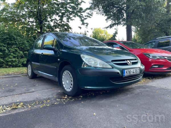 Zaļš Peugeot 307 2002 Rīga, ar dzinēja tilpumu 1.60 L un nobraukumu 185 tūkst. km par 400 €, foto 1 vietnē AUTOMOTO.COM.LV