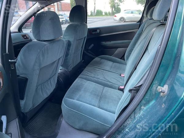 Zaļš Peugeot 307 2002 Rīga, ar dzinēja tilpumu 1.60 L un nobraukumu 185 tūkst. km par 400 €, foto 6 vietnē AUTOMOTO.COM.LV