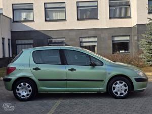 Zaļš Peugeot 307 2003 Viļņa, ar dzinēja tilpumu 1.60 L un nobraukumu 263 tūkst. km par 700 €, foto 3 vietnē AUTOMOTO.COM.LV