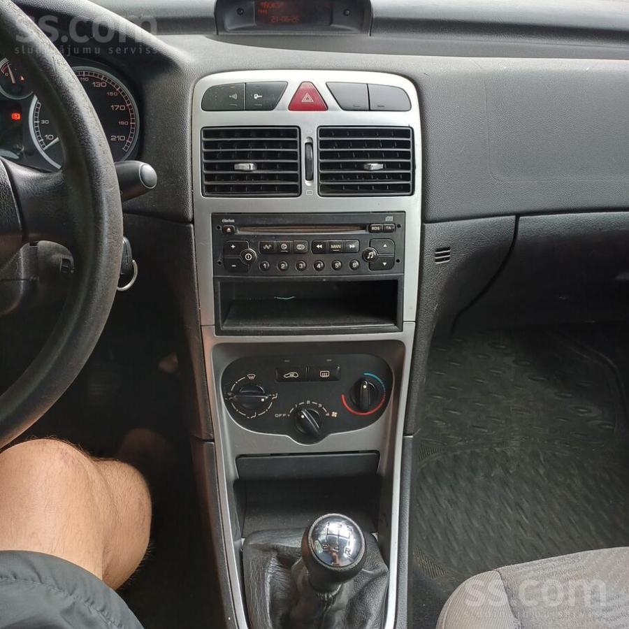 Green Peugeot 307 2003 in Riga, with an engine capacity of 1.60 L and mileage of 0 thousand km for 995 €, photo 7 on AUTOMOTO.COM.LV