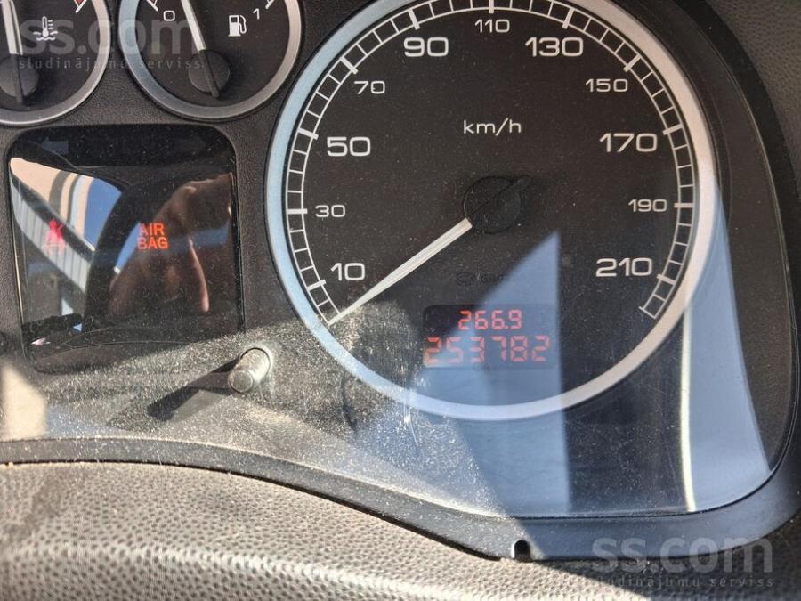 Зеленый Пежо 307 2004 в Лиепая, объемом двигателя 1.60 л и пробегом 254 тыс. км за 850 €, фото 10 на AUTOMOTO.COM.LV