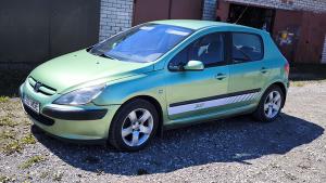 Green Peugeot 307 2004 in Sillamae, with an engine capacity of 2.00 L and mileage of 241 thousand km for 800 €, photo 6 on AUTOMOTO.COM.LV