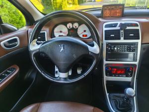 Zaļš Peugeot 307 2005 Tauragė, ar dzinēja tilpumu 2.00 L un nobraukumu 319 tūkst. km par 1650 €, foto 15 vietnē AUTOMOTO.COM.LV