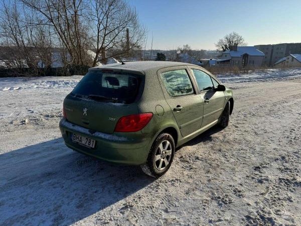 Zaļš Peugeot 307 2006 Šauļi, ar dzinēja tilpumu 1.60 L un nobraukumu 149 tūkst. km par 1750 €, foto 3 vietnē AUTOMOTO.COM.LV