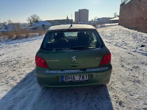 Zaļš Peugeot 307 2006 Šauļi, ar dzinēja tilpumu 1.60 L un nobraukumu 149 tūkst. km par 1750 €, foto 5 vietnē AUTOMOTO.COM.LV