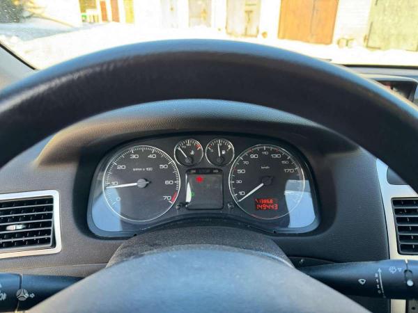 Zaļš Peugeot 307 2006 Šauļi, ar dzinēja tilpumu 1.60 L un nobraukumu 149 tūkst. km par 1750 €, foto 6 vietnē AUTOMOTO.COM.LV