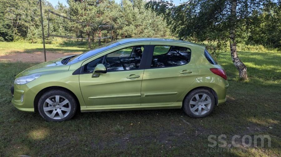 Green Peugeot 307 2007 in Talsi, with an engine capacity of 1.60 L and mileage of 209 thousand km for 900 €, photo 1 on AUTOMOTO.COM.LV