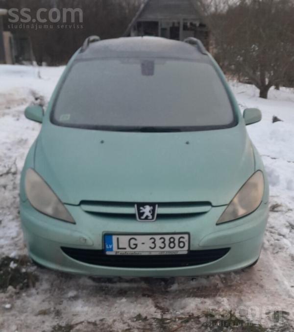 Green Peugeot 307 2003 in Talsi, with an engine capacity of 2.00 L and mileage of 400 thousand km for 250 €, photo 1 on AUTOMOTO.COM.LV