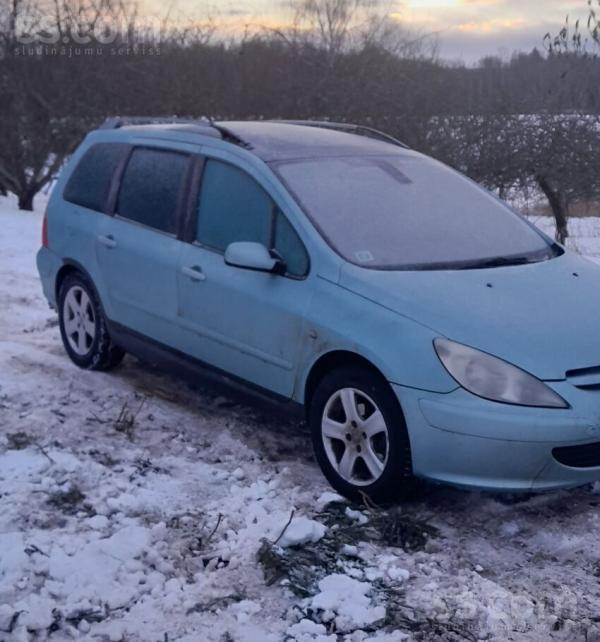 Green Peugeot 307 2003 in Talsi, with an engine capacity of 2.00 L and mileage of 400 thousand km for 250 €, photo 3 on AUTOMOTO.COM.LV