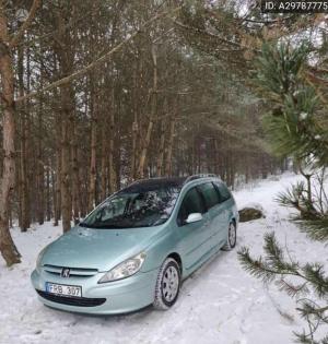 Zaļš Peugeot 307 2003 Viļņa, ar dzinēja tilpumu 1.60 L un nobraukumu 250 tūkst. km par 1000 €, foto  vietnē AUTOMOTO.COM.LV
