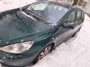 Zaļš Peugeot 307 2003 Daugavpils, ar dzinēja tilpumu 2.00 L un nobraukumu 300 tūkst. km par 1200 €, foto 3 vietnē AUTOMOTO.COM.LV