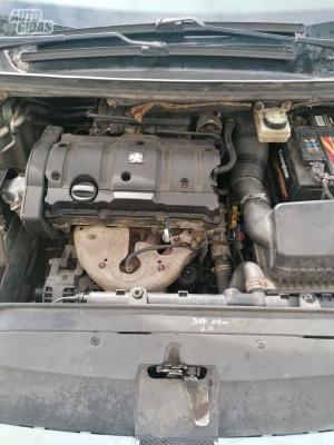 Zaļš Peugeot 307 2004 Ukmergė, ar dzinēja tilpumu 1.60 L un nobraukumu 303 tūkst. km par 440 €, foto 12 vietnē AUTOMOTO.COM.LV