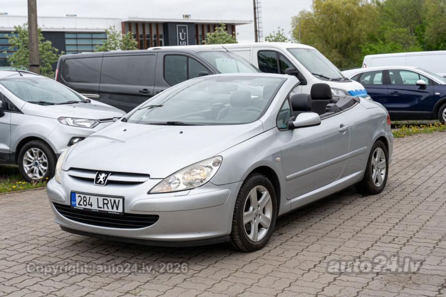 Pelēks Peugeot 307 2004 Tallina, ar dzinēja tilpumu 2.00 L un nobraukumu 190 tūkst. km par 3200 €, foto 3 vietnē AUTOMOTO.COM.LV
