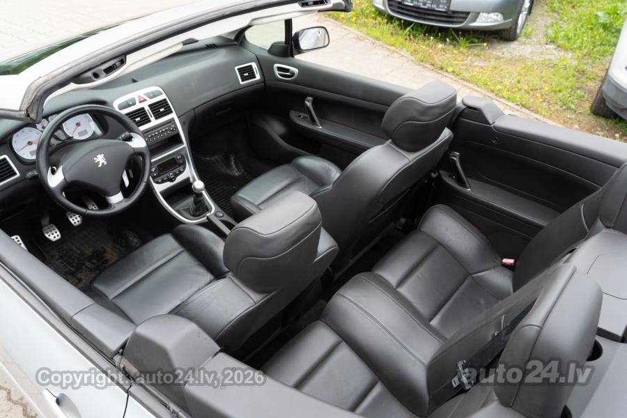 Pelēks Peugeot 307 2004 Tallina, ar dzinēja tilpumu 2.00 L un nobraukumu 190 tūkst. km par 3200 €, foto 13 vietnē AUTOMOTO.COM.LV