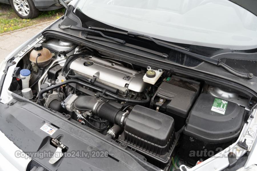 Pelēks Peugeot 307 2004 Tallina, ar dzinēja tilpumu 2.00 L un nobraukumu 190 tūkst. km par 3200 €, foto 18 vietnē AUTOMOTO.COM.LV