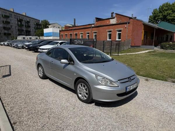 Pelēks Peugeot 307 2004 Ventspils, ar dzinēja tilpumu 2.00 L un nobraukumu 236 tūkst. km par 1690 €, foto 5 vietnē AUTOMOTO.COM.LV