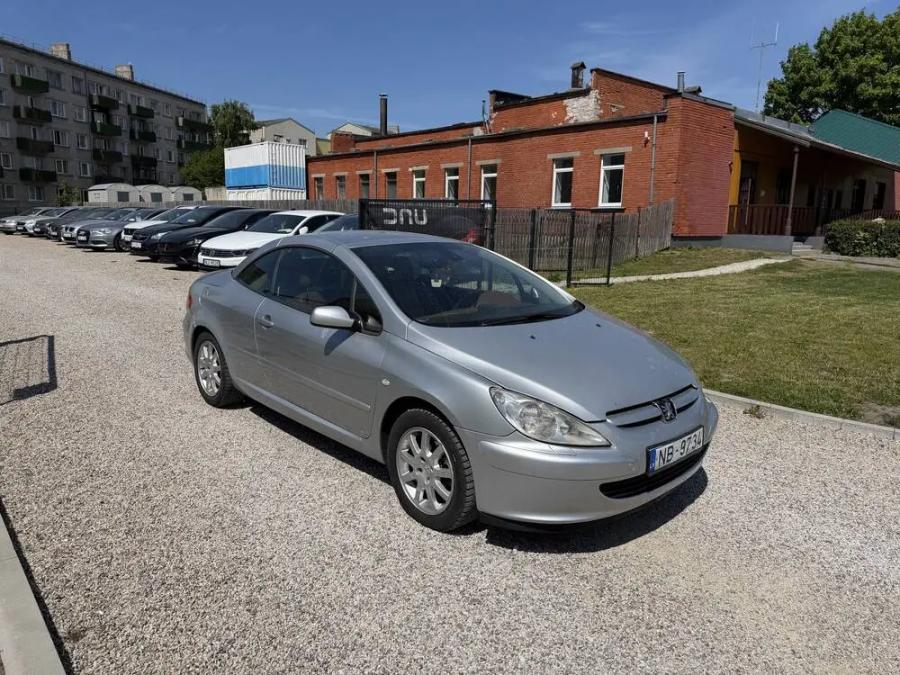Grey Peugeot 307 2004 in Ventspils, with an engine capacity of 2.00 L and mileage of 236 thousand km for 1690 €, photo 6 on AUTOMOTO.COM.LV