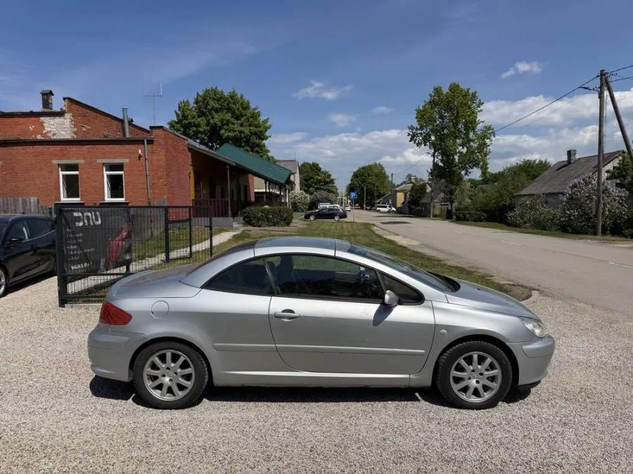 Grey Peugeot 307 2004 in Ventspils, with an engine capacity of 2.00 L and mileage of 236 thousand km for 1690 €, photo 12 on AUTOMOTO.COM.LV