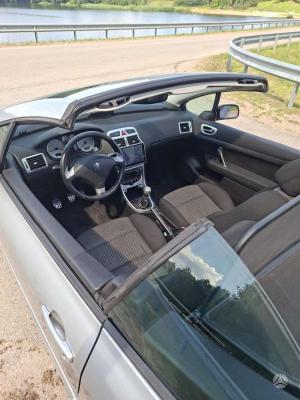 Pelēks Peugeot 307 2004 Jurbarkas, ar dzinēja tilpumu 2.00 L un nobraukumu 141 tūkst. km par 2700 €, foto 10 vietnē AUTOMOTO.COM.LV