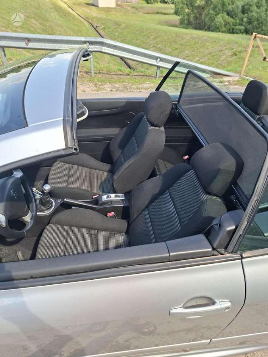 Pelēks Peugeot 307 2004 Jurbarkas, ar dzinēja tilpumu 2.00 L un nobraukumu 141 tūkst. km par 2700 €, foto 11 vietnē AUTOMOTO.COM.LV