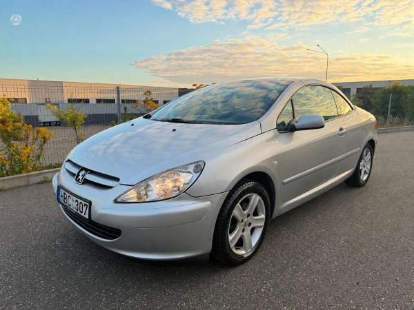 Peugeot 307 2004 in Vilnius on AUTOMOTO.COM.LV Grey Peugeot 307 2004 in Vilnius, with an engine capacity of 1.59 L and mileage of 159 thousand km for 1600 €, photo 1 on AUTOMOTO.COM.LV