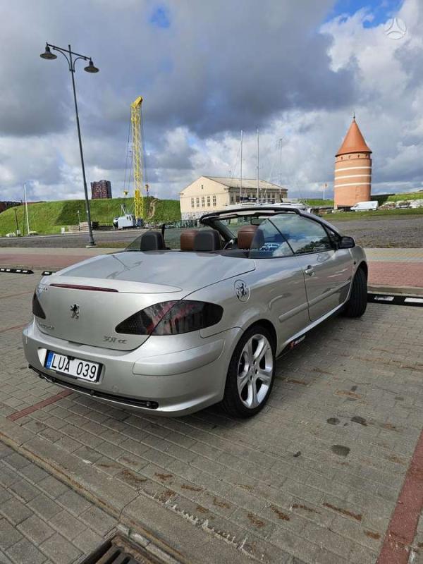 Pelēks Peugeot 307 2007 Klaipėda, ar dzinēja tilpumu 2.00 L un nobraukumu 245 tūkst. km par 2600 €, foto 9 vietnē AUTOMOTO.COM.LV