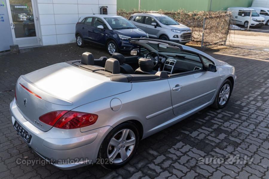 Grey Peugeot 307 2004 in Tallinn, with an engine capacity of 2.00 L and mileage of 190 thousand km for 3200 €, photo 5 on AUTOMOTO.COM.LV