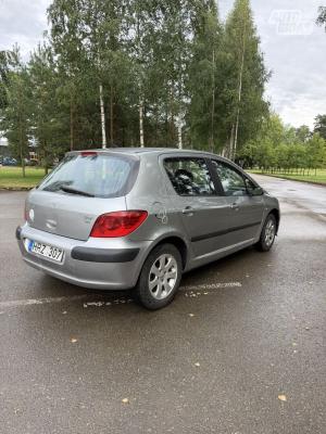 Pelēks Peugeot 307 2001 Jurbarkas, ar dzinēja tilpumu 2.00 L un nobraukumu 252 tūkst. km par 480 €, foto 4 vietnē AUTOMOTO.COM.LV