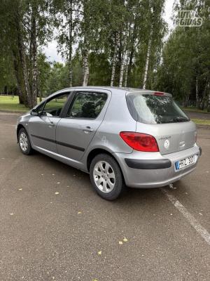 Pelēks Peugeot 307 2001 Jurbarkas, ar dzinēja tilpumu 2.00 L un nobraukumu 252 tūkst. km par 480 €, foto 5 vietnē AUTOMOTO.COM.LV