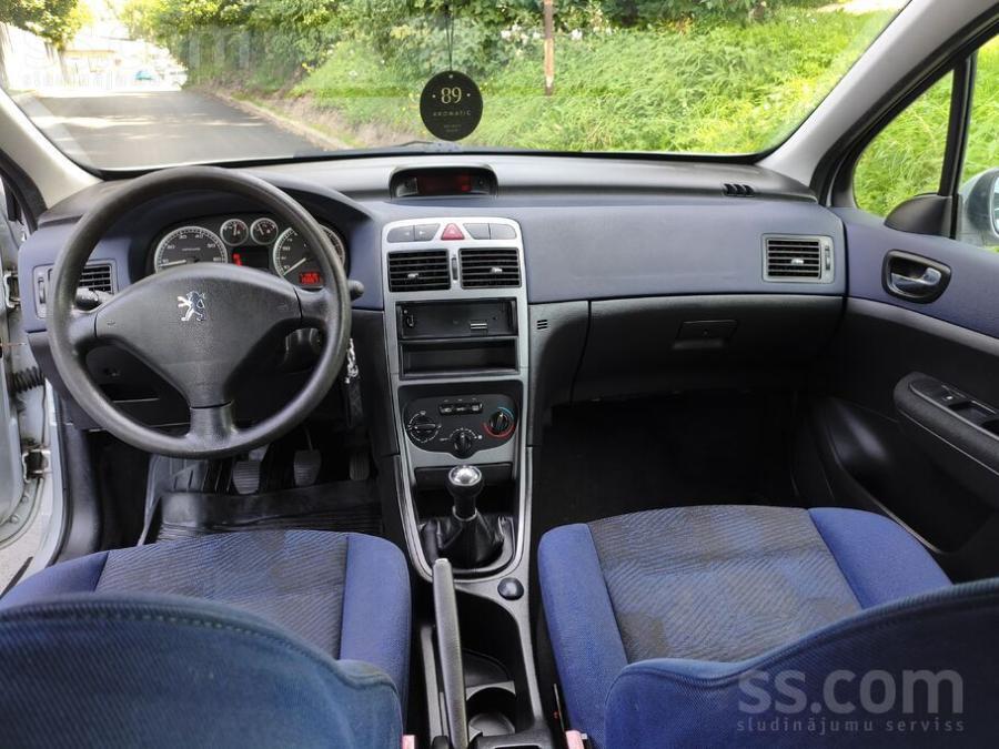 Серый Пежо 307 2002 в Рига, объемом двигателя 1.60 л и пробегом 157 тыс. км за 1500 €, фото 8 на AUTOMOTO.COM.LV