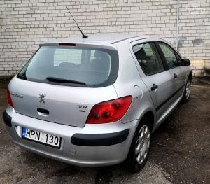 Pelēks Peugeot 307 2003 Kauņa, ar dzinēja tilpumu 2.00 L un nobraukumu 193 tūkst. km par 1250 €, foto 4 vietnē AUTOMOTO.COM.LV