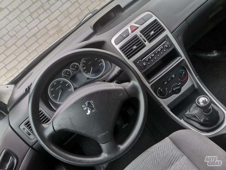 Pelēks Peugeot 307 2003 Kauņa, ar dzinēja tilpumu 2.00 L un nobraukumu 193 tūkst. km par 1250 €, foto 14 vietnē AUTOMOTO.COM.LV