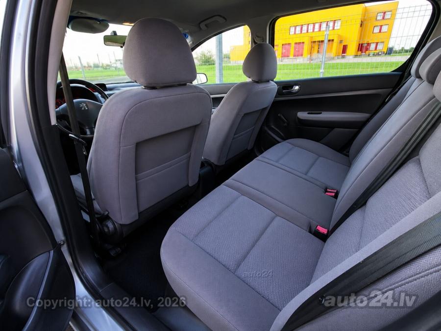 Серый Пежо 307 2003 в Тарту, объемом двигателя 1.60 л и пробегом 195 тыс. км за 1100 €, фото 7 на AUTOMOTO.COM.LV