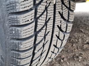 Pelēks Peugeot 307 2003 Rīga, ar dzinēja tilpumu 1.40 L un nobraukumu 296 tūkst. km par 1100 €, foto 8 vietnē AUTOMOTO.COM.LV
