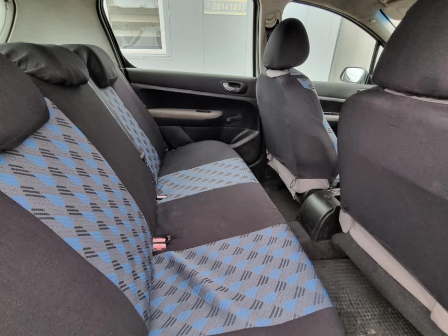 Pelēks Peugeot 307 2003 Rīga, ar dzinēja tilpumu 1.40 L un nobraukumu 296 tūkst. km par 1100 €, foto 10 vietnē AUTOMOTO.COM.LV