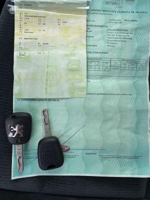 Pelēks Peugeot 307 2003 Viļņa, ar dzinēja tilpumu 1.60 L un nobraukumu 212 tūkst. km par 1850 €, foto 9 vietnē AUTOMOTO.COM.LV
