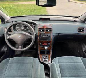 Pelēks Peugeot 307 2003 Viļņa, ar dzinēja tilpumu 1.60 L un nobraukumu 212 tūkst. km par 1850 €, foto 11 vietnē AUTOMOTO.COM.LV