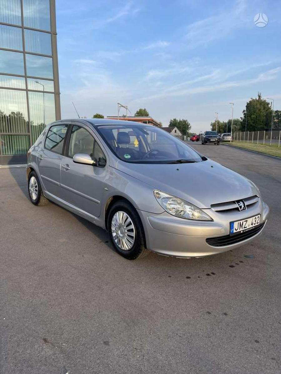 Pelēks Peugeot 307 2003 Kretinga, ar dzinēja tilpumu 2.00 L un nobraukumu 322 tūkst. km par 800 €, foto 3 vietnē AUTOMOTO.COM.LV