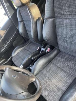 Pelēks Peugeot 307 2003 Kretinga, ar dzinēja tilpumu 2.00 L un nobraukumu 322 tūkst. km par 800 €, foto 7 vietnē AUTOMOTO.COM.LV