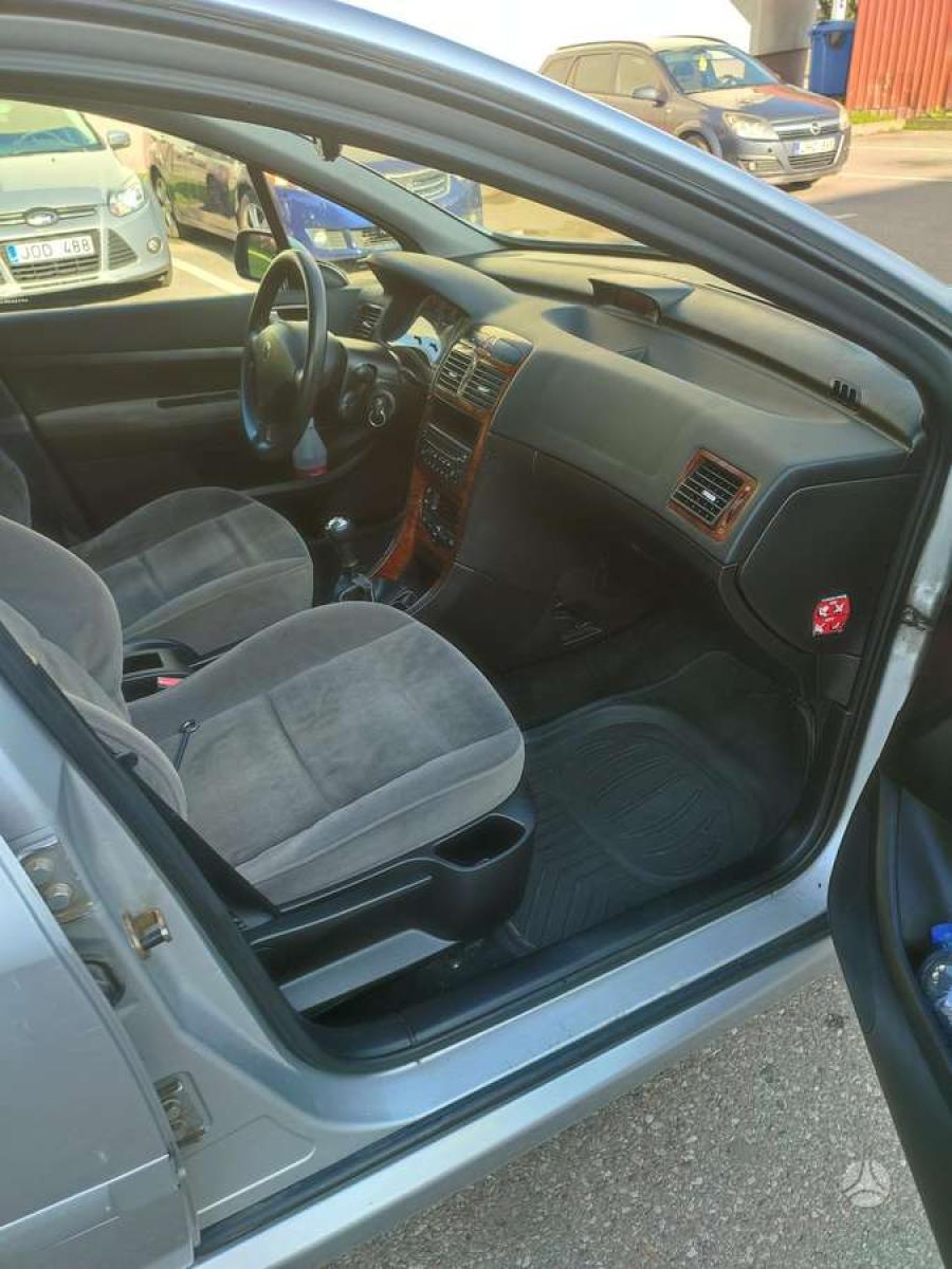 Pelēks Peugeot 307 2003 Kauņa, ar dzinēja tilpumu 2.00 L un nobraukumu 220 tūkst. km par 1000 €, foto 9 vietnē AUTOMOTO.COM.LV