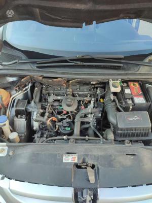 Pelēks Peugeot 307 2003 Kauņa, ar dzinēja tilpumu 2.00 L un nobraukumu 220 tūkst. km par 1000 €, foto 16 vietnē AUTOMOTO.COM.LV