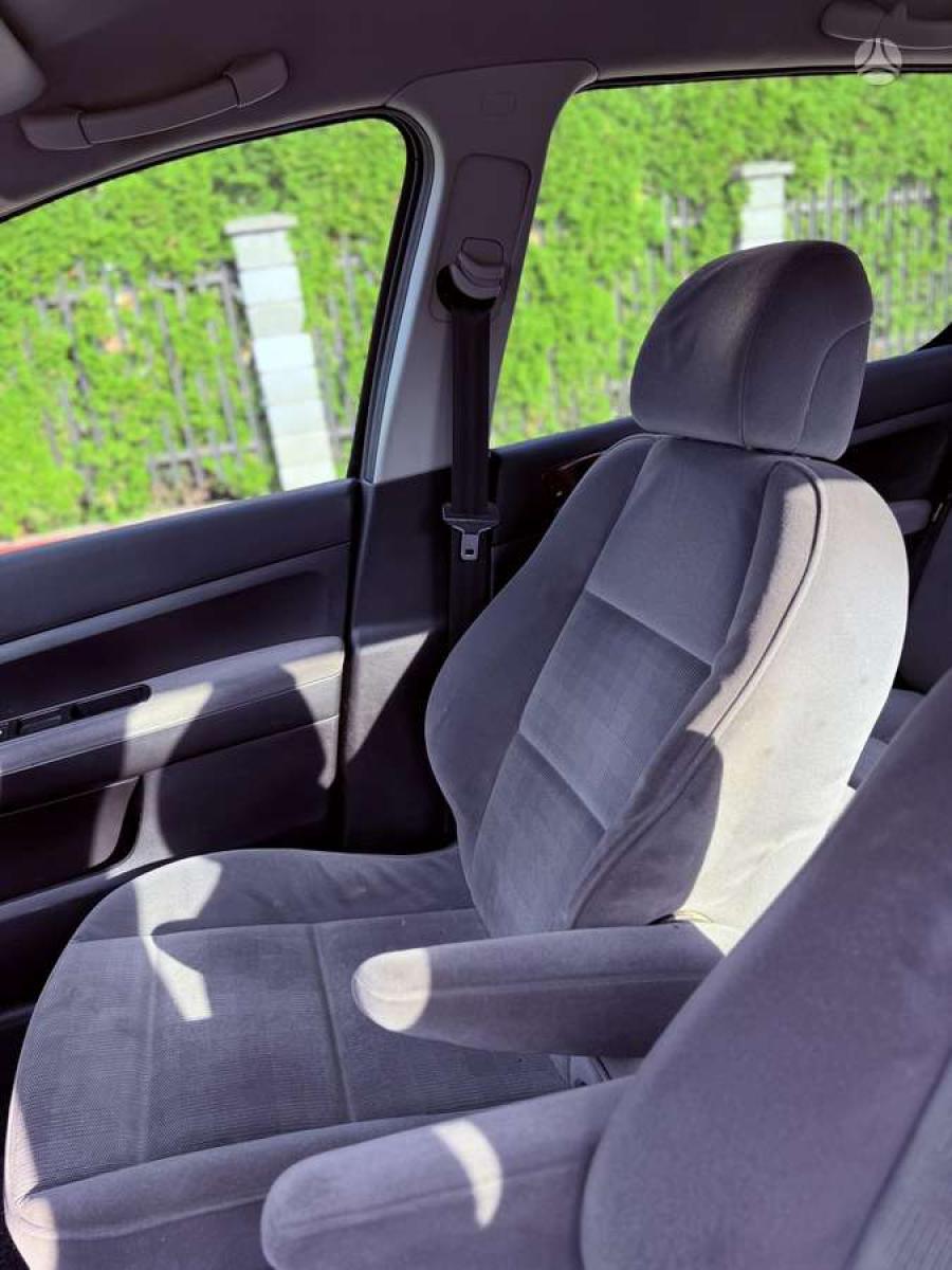 Grey Peugeot 307 2003 in Kaunas, with an engine capacity of 2.00 L and mileage of 376 thousand km for 700 €, photo 21 on AUTOMOTO.COM.LV