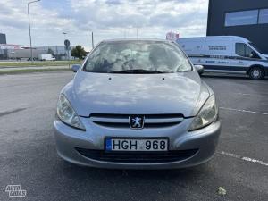 Grey Peugeot 307 2003 in Panevezys, with an engine capacity of 2.00 L and mileage of 0 thousand km for 299 €, photo 3 on AUTOMOTO.COM.LV
