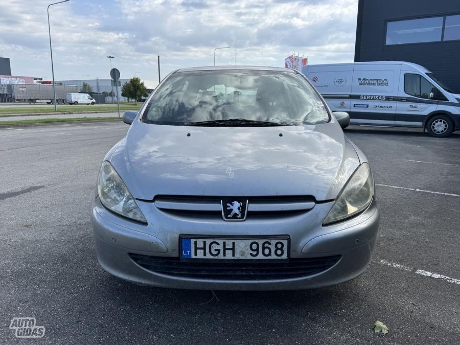 Grey Peugeot 307 2003 in Panevezys, with an engine capacity of 2.00 L and mileage of 0 thousand km for 299 €, photo 3 on AUTOMOTO.COM.LV