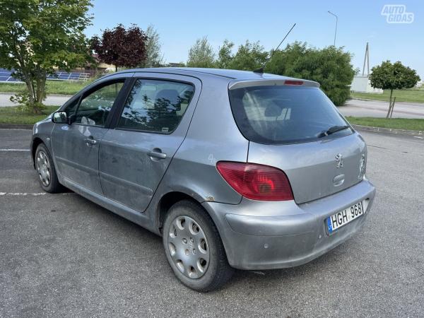 Пежо 307 2003 в Паневежис на AUTOMOTO.COM.LV Серый Пежо 307 2003 в Паневежис, объемом двигателя 2.00 л и пробегом 0 тыс. км за 299 €, фото 8 на AUTOMOTO.COM.LV